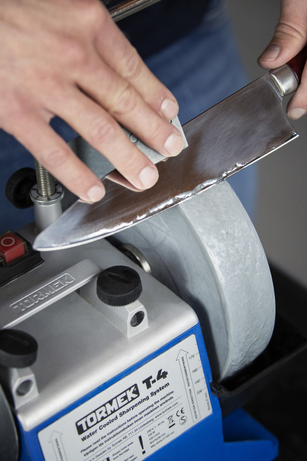 Tormek T-4 Sharpening System With HTK-806 Hand Tool & TNT-808 ...